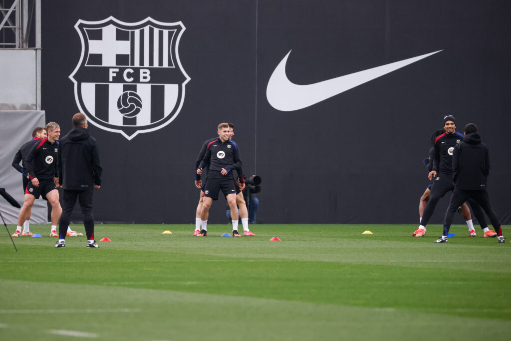 FC Barcelona gra o mistrzostwo! Espanyol - FC Barcelona [LIVE ...